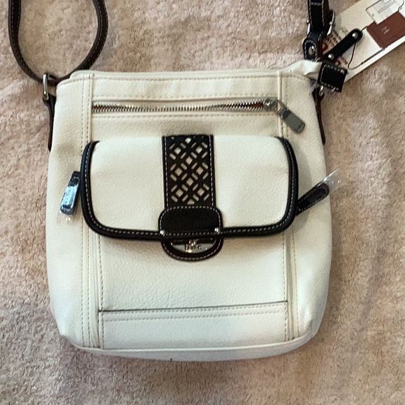 boc | Bags | Boc Cream Colored Cross Body Purse With Tag | Poshmark